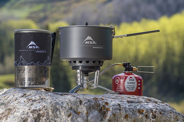 The 7 Best Backpacking Stoves of 2022 | Hardloop